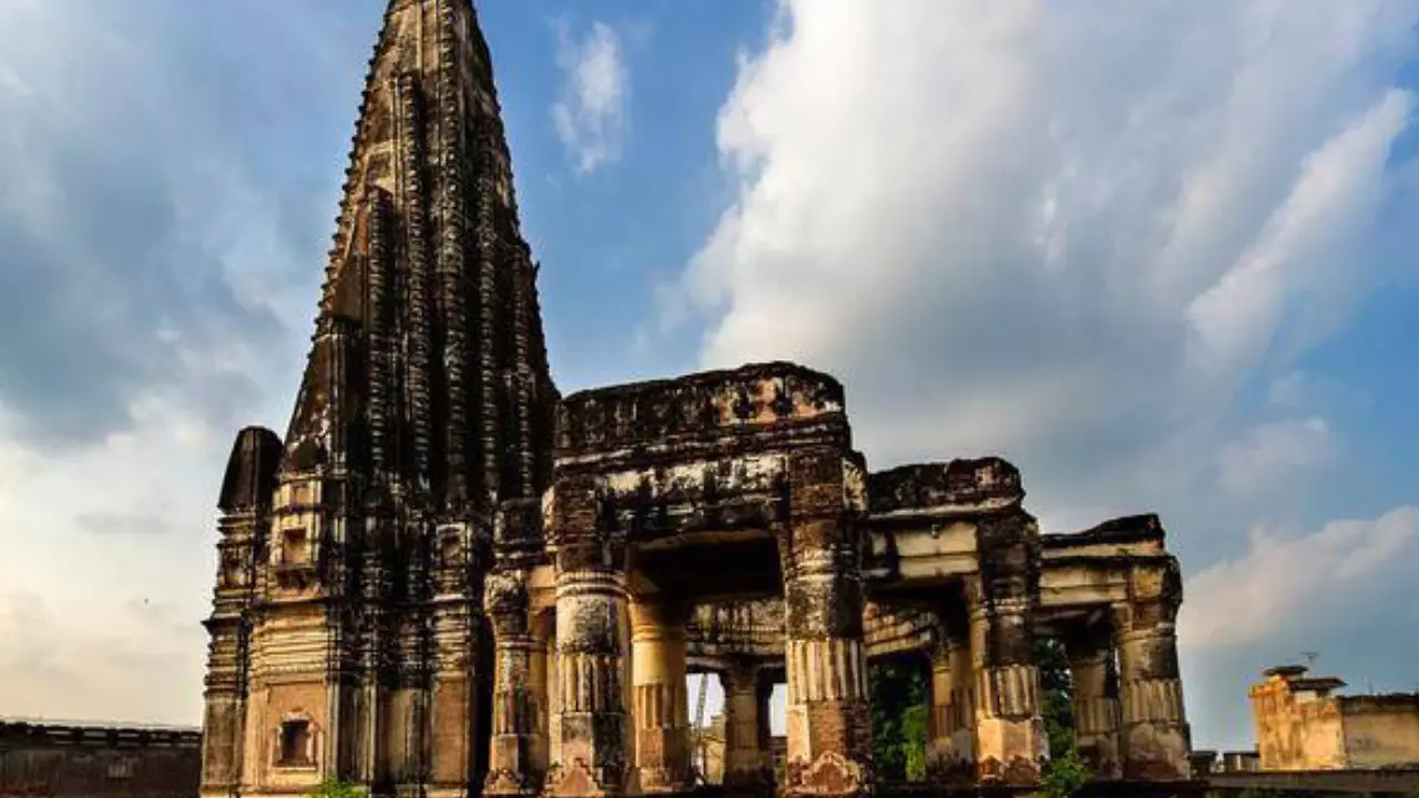 Famous Hindu temples in Pakistan