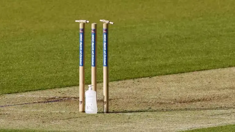 5 weird cricket rules you won’t believe are real: No.4 will shock you!