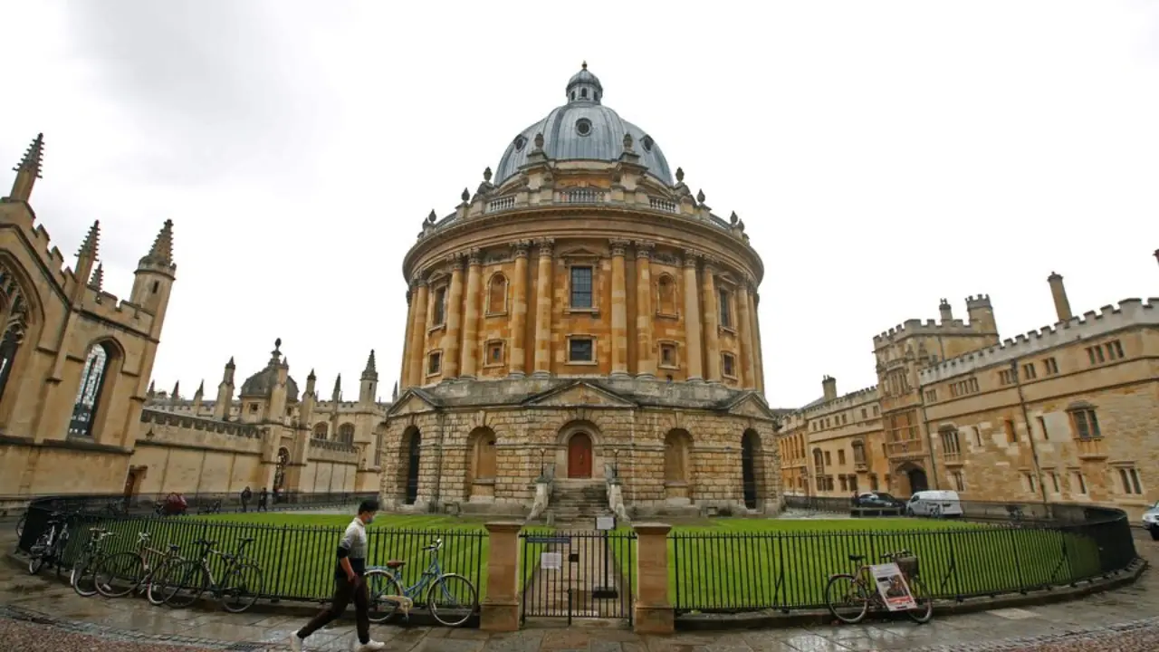 Research reveals UK universities lead in producing world leaders