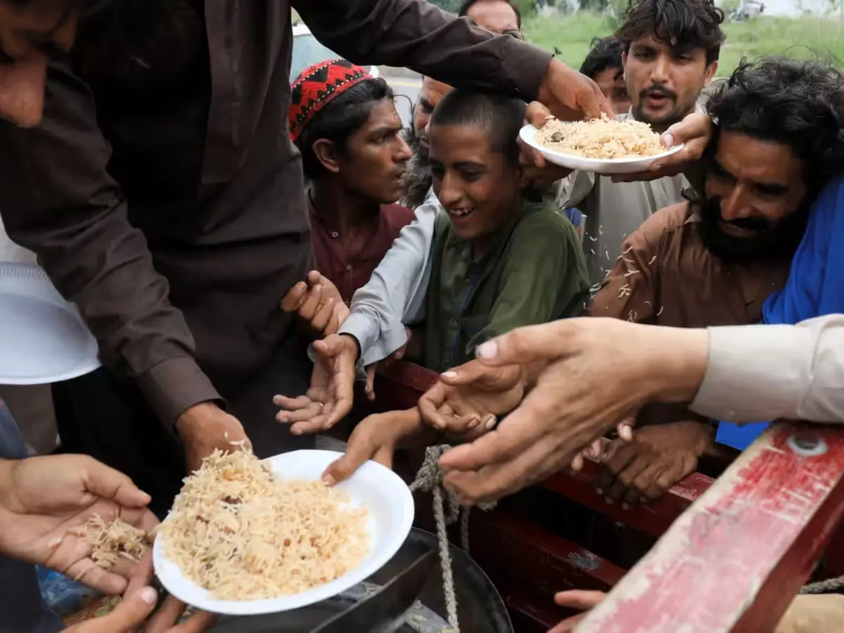 Pakistan faces growing food crisis: 11 million at hunger risk, 2.1 ...