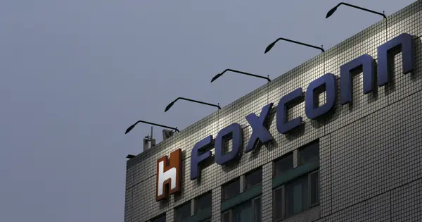 Foxconn commits $1.5 billion to expand Apple iPhone production in India