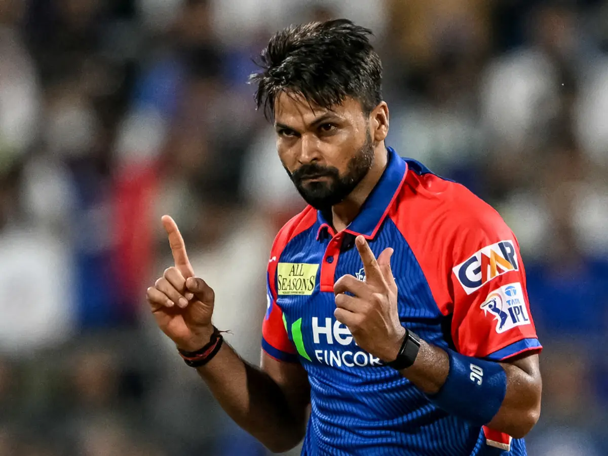 IPL 2025: DC's Mukesh Kumar penalised for Code of Conduct breach, fined ...