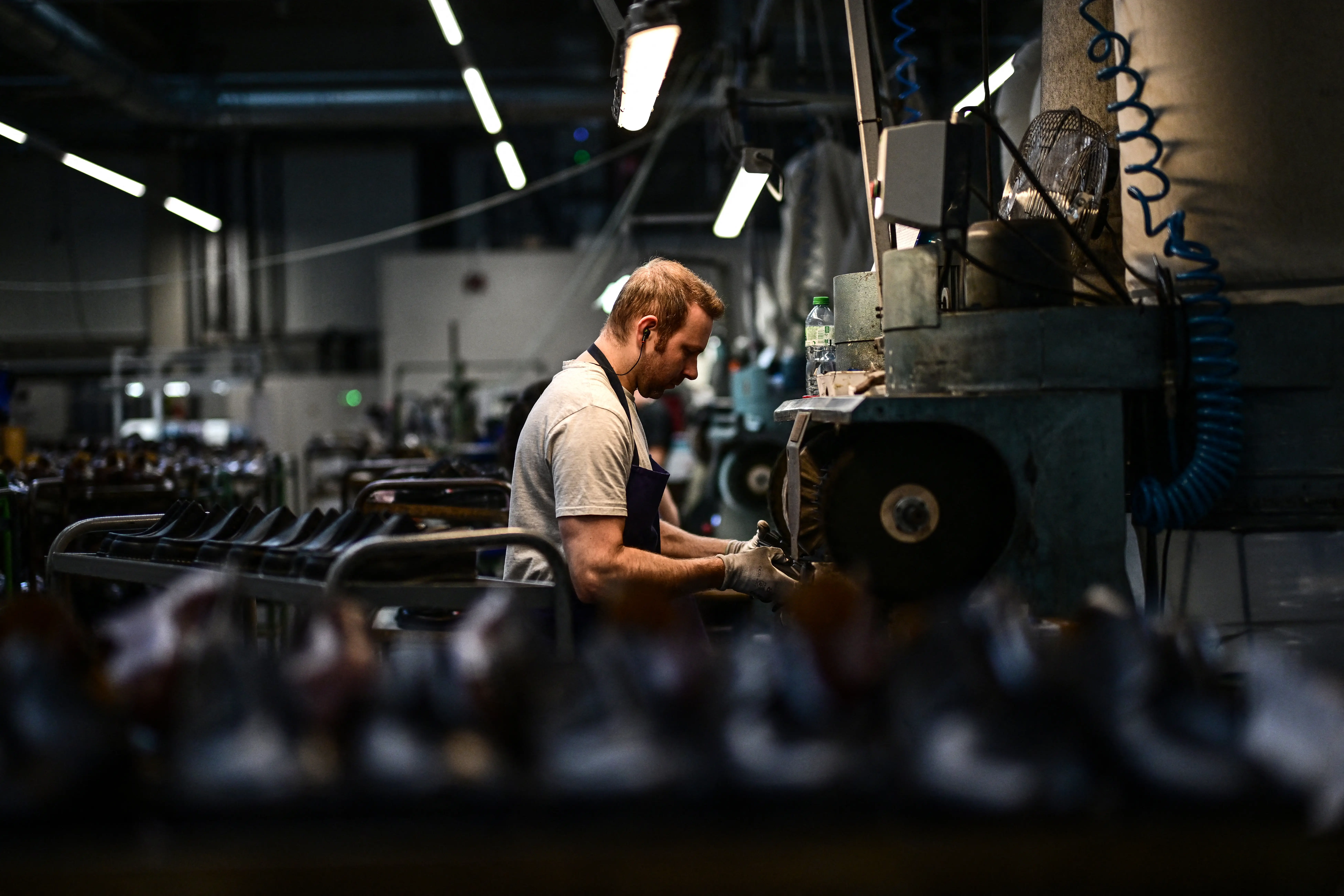 US manufacturing slows as tariff uncertainty drives contraction in May