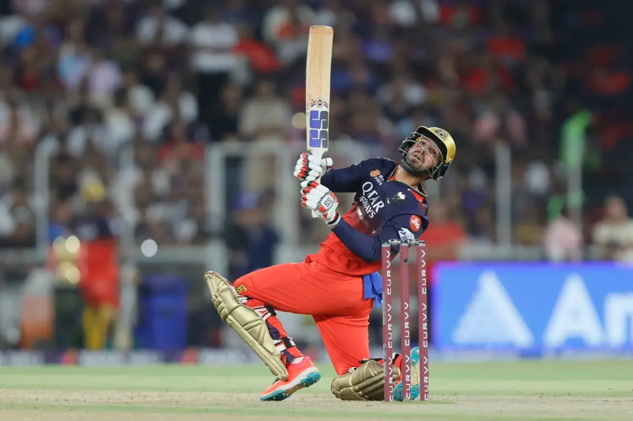 RCB vs PBKS, IPL 2025 Final: WATCH | Jitesh Sharma hits INCREDIBLE ...