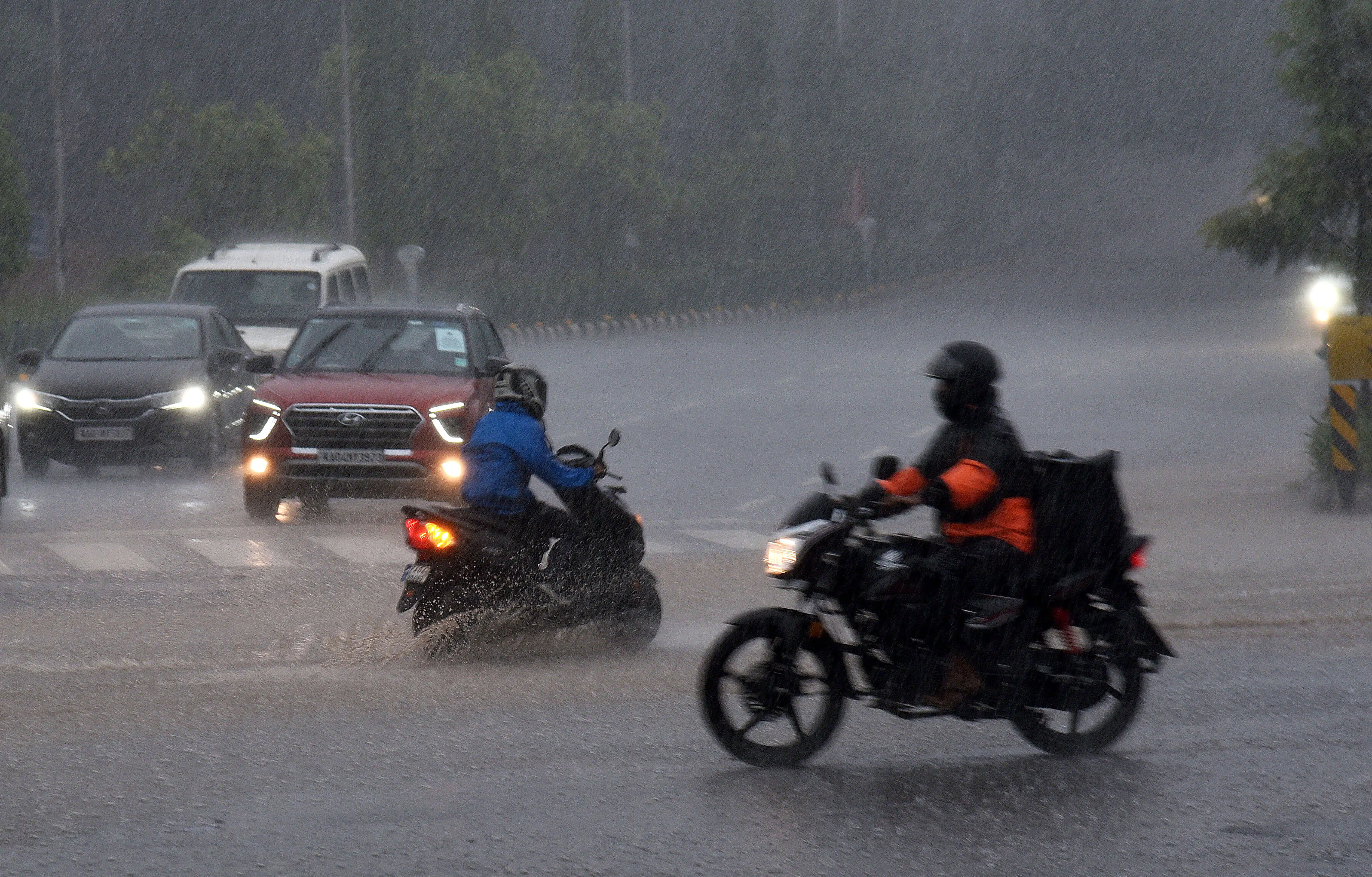 Karnataka rains: IMD issues 7-day warning for ‘widespread’ rainfall ...