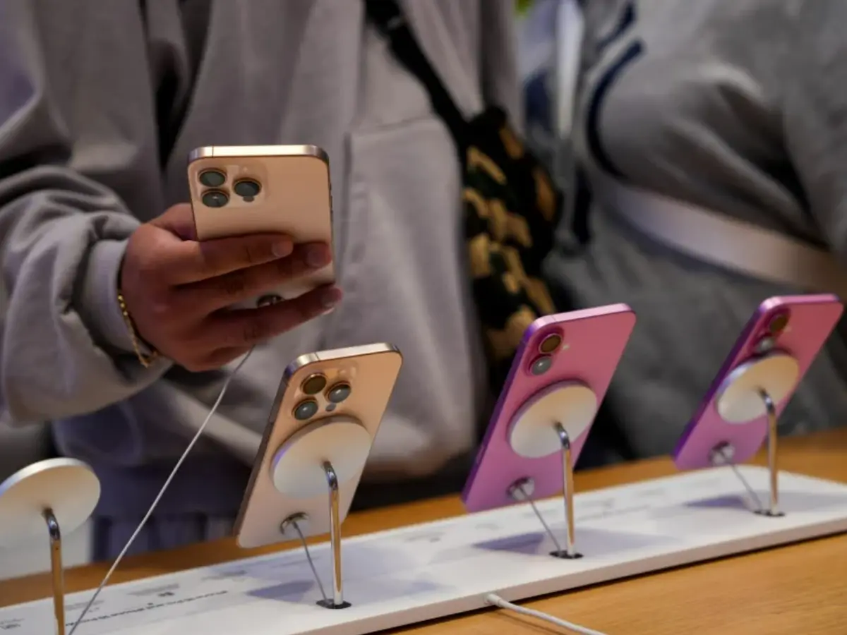 Foxconn ships 97% of India made iPhones to US as Apple dodges Trump ...
