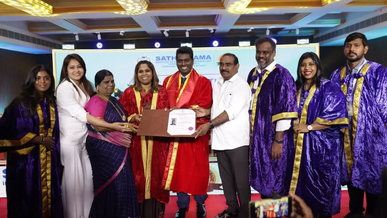 Jawan director Atlee's 'surreal moment' as he receives honorary ...