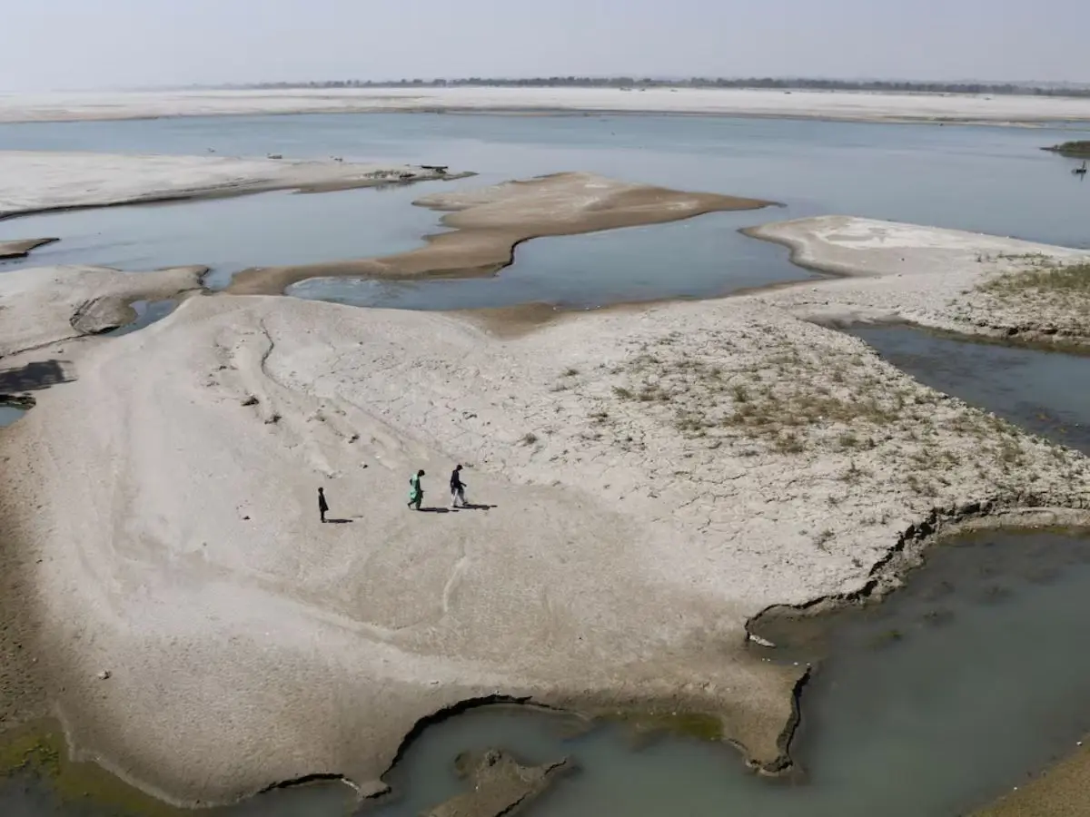 Dry river, fields go thirsty: Pakistan faces agricultural crisis after ...