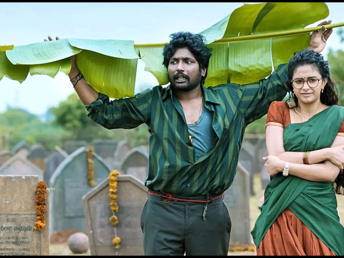 Uppu Kappurambu Movie Review Despite a rough start, Keerthy Suresh ...