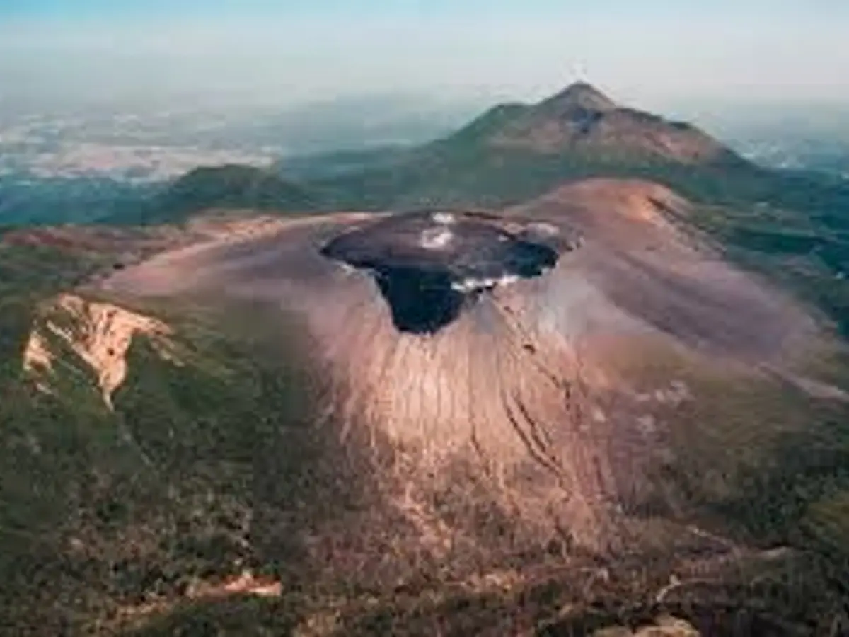 From Tambora to Krakatoa: 5 famous volcanic eruptions in history, No 1 ...