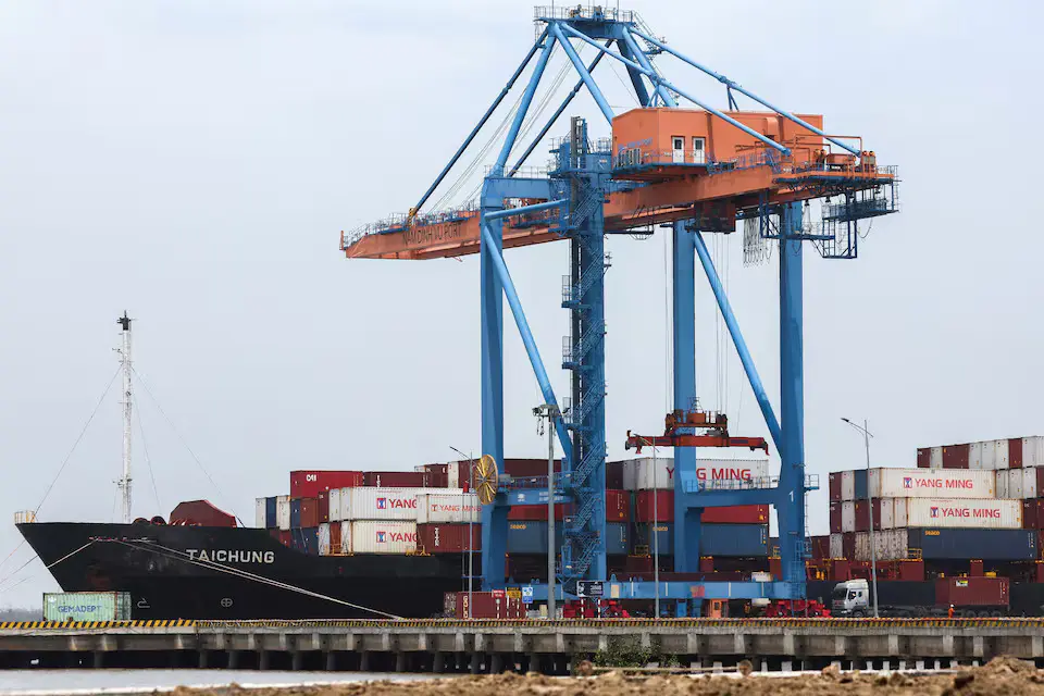 Vietnam cracks down on trade fraud to comply with US tariff deal