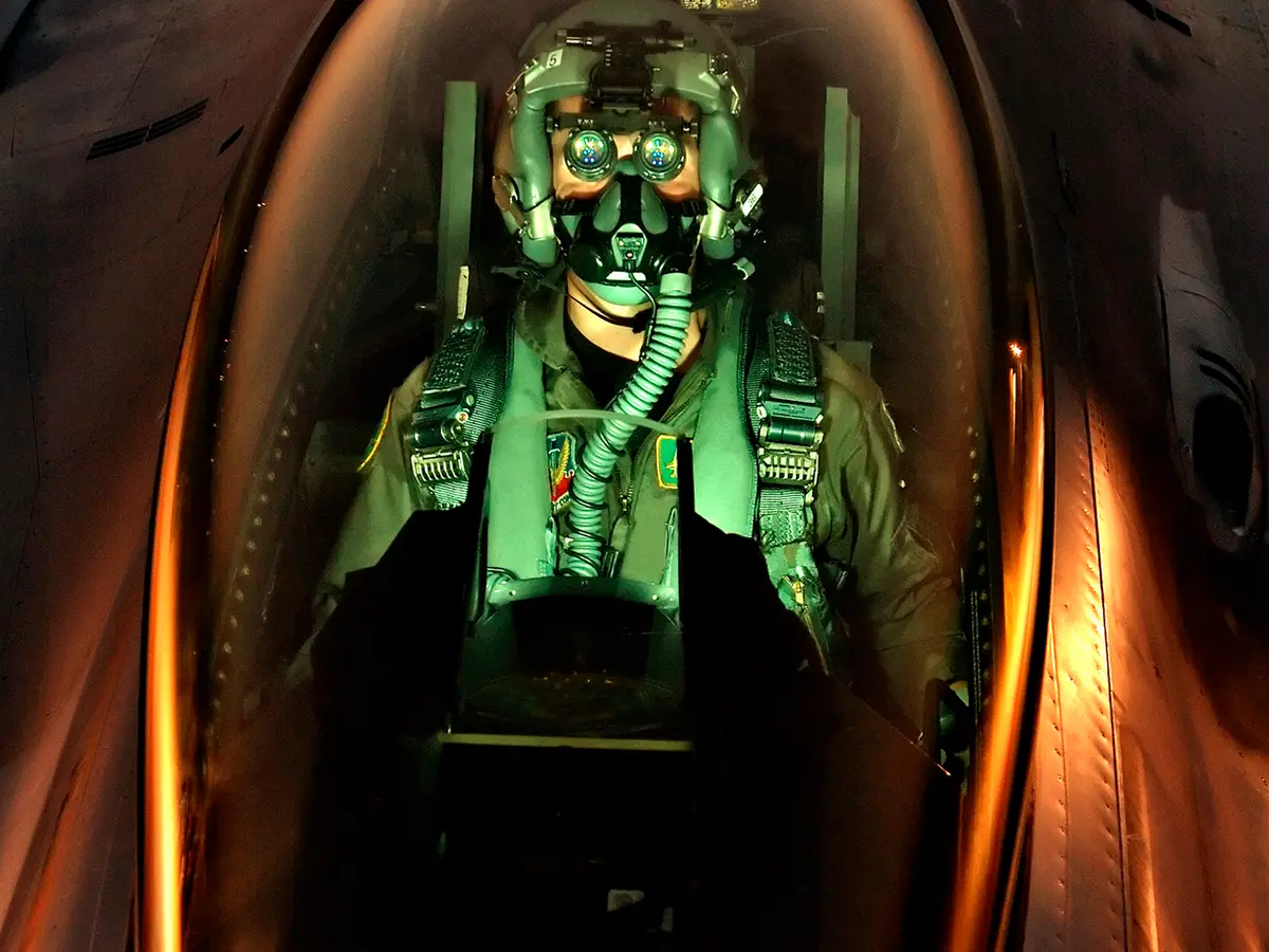 G-suits, helmets & night vision goggles: The combat gear that lets ...