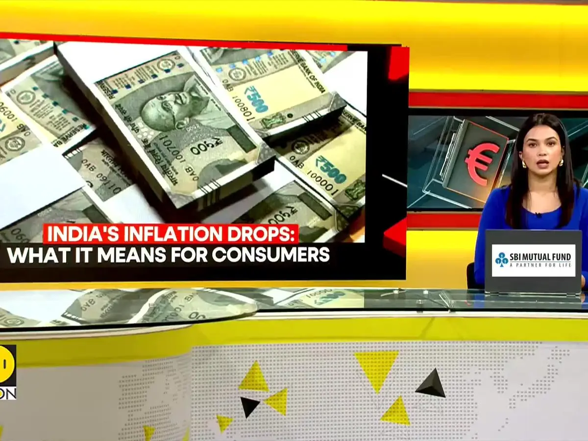 India inflation falls to 77-month low