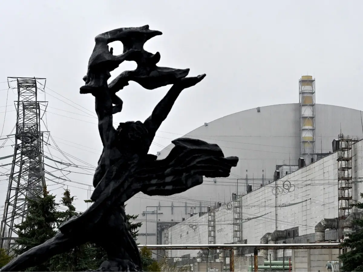Chernobyl disaster site has nothing growing, except this organism that ...
