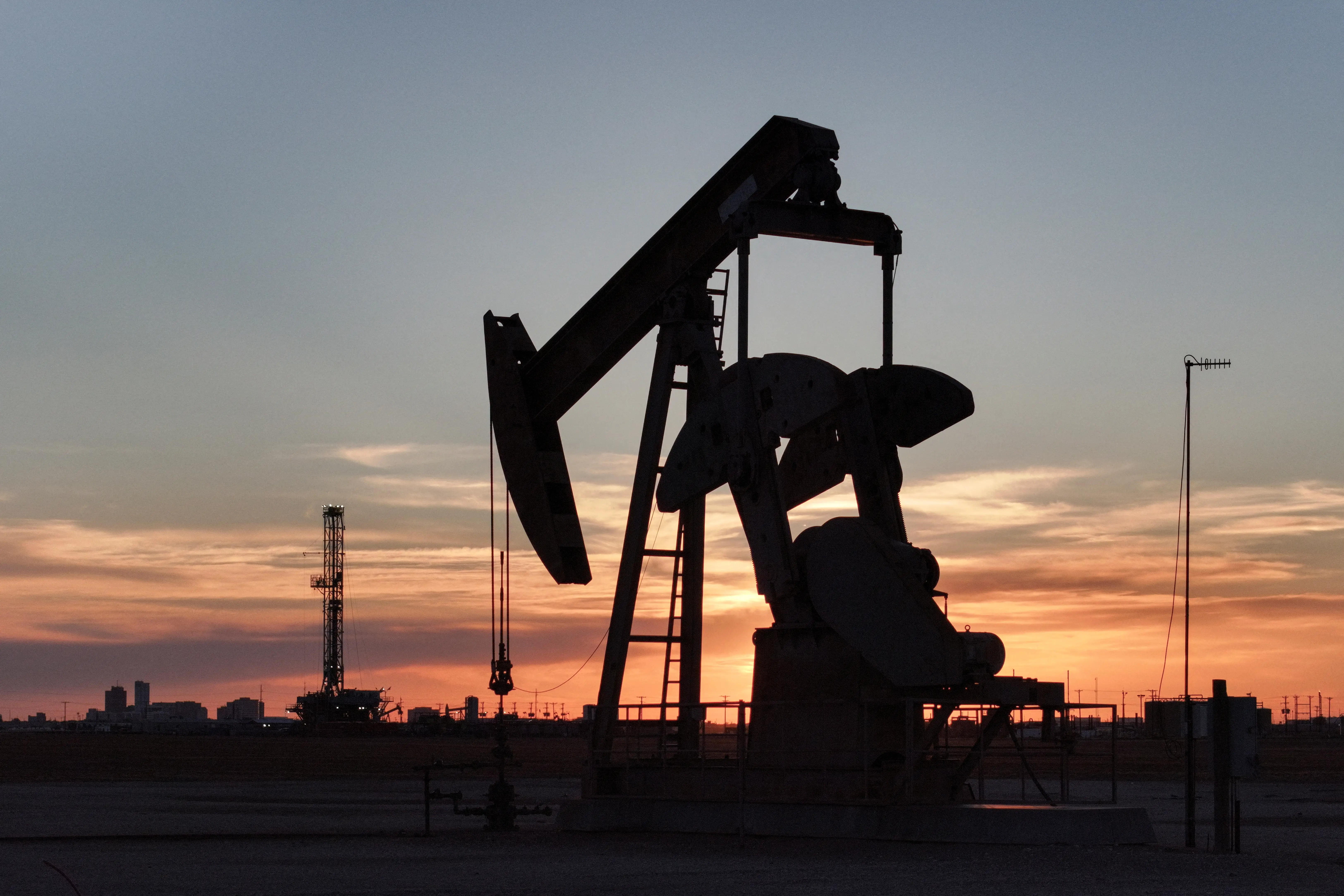 China’s key US energy imports plunge amid trade tensions