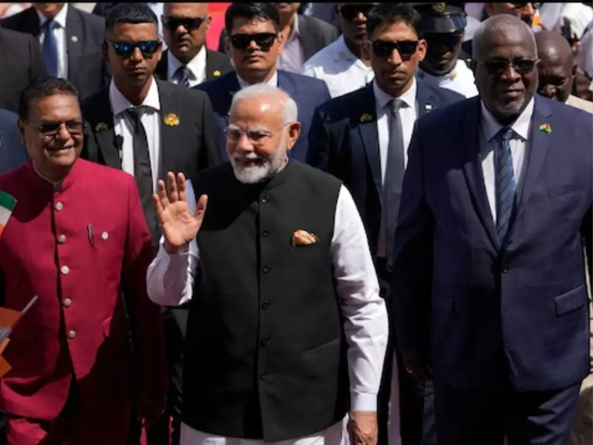 What are the salaries of Indian PM, President, Vice‑President and MPs ...