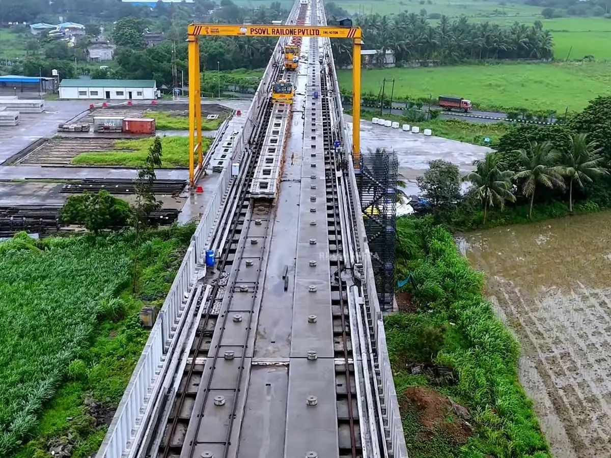 Mumbai to Ahmedabad in just 2 hours! India’s first bullet train service ...