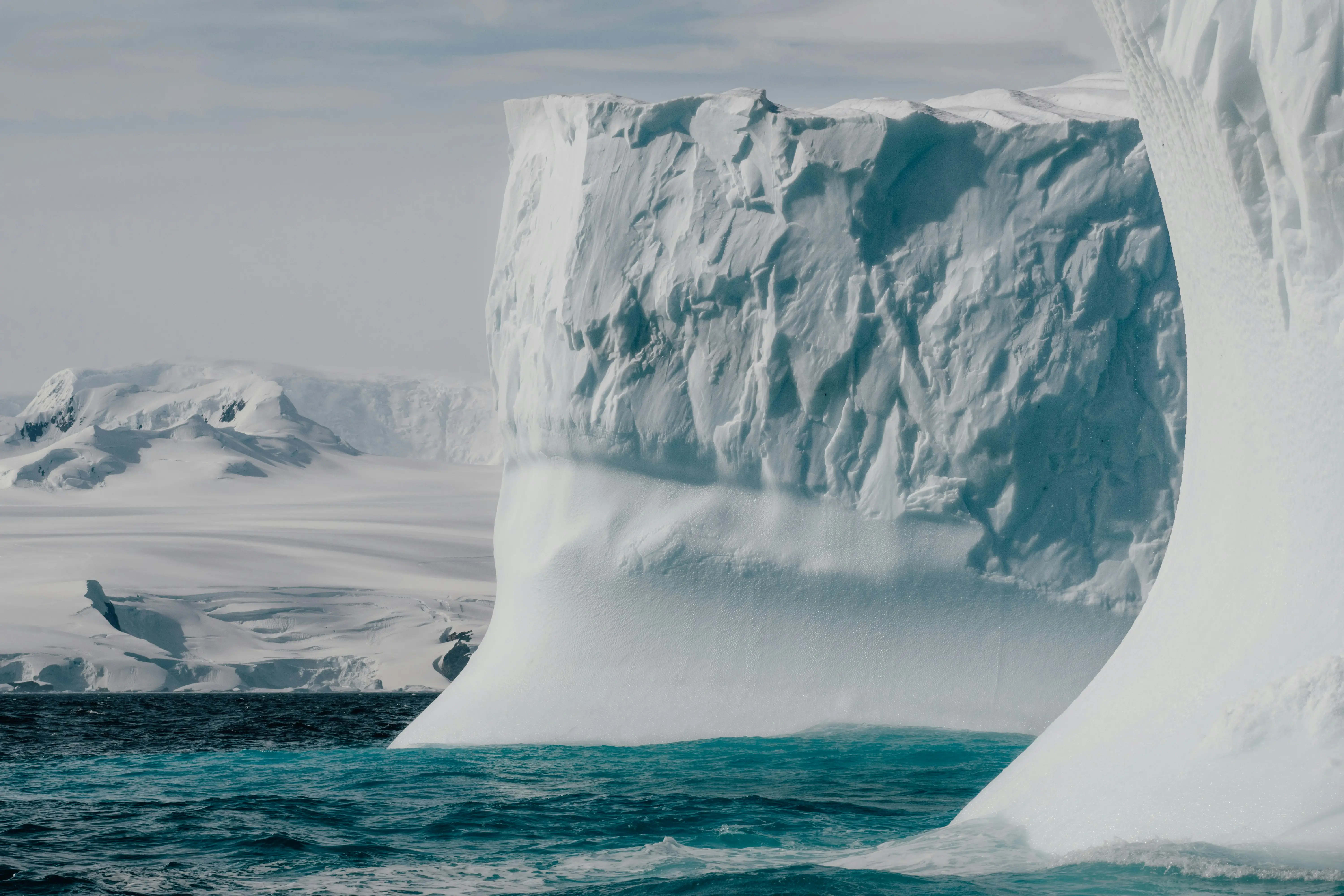 13,123-foot deep structures in Antarctica prove an integral belief ...