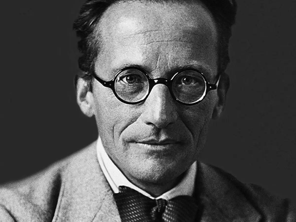 Erwin Schrödinger’s cat experiment: The man behind famous quantum ...