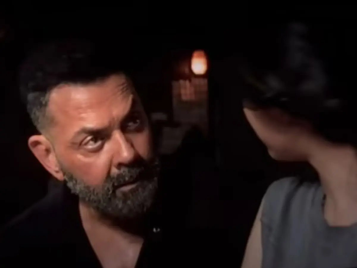 War 2 post-credit scene featuring Bobby Deol leaks online, makes way ...