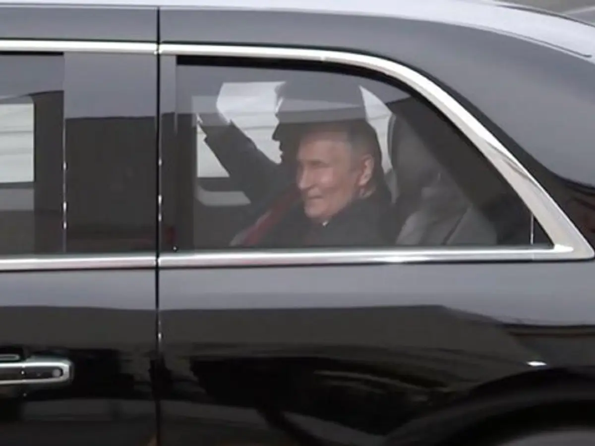 Putin's car was right there, but...: What should you know about Trump's ...