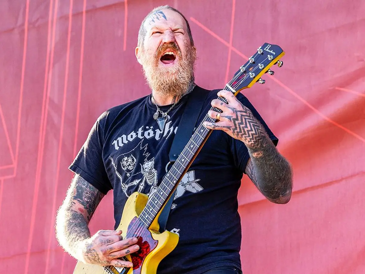 Brent Hinds, founder and former lead guitarist of heavy metal band ...