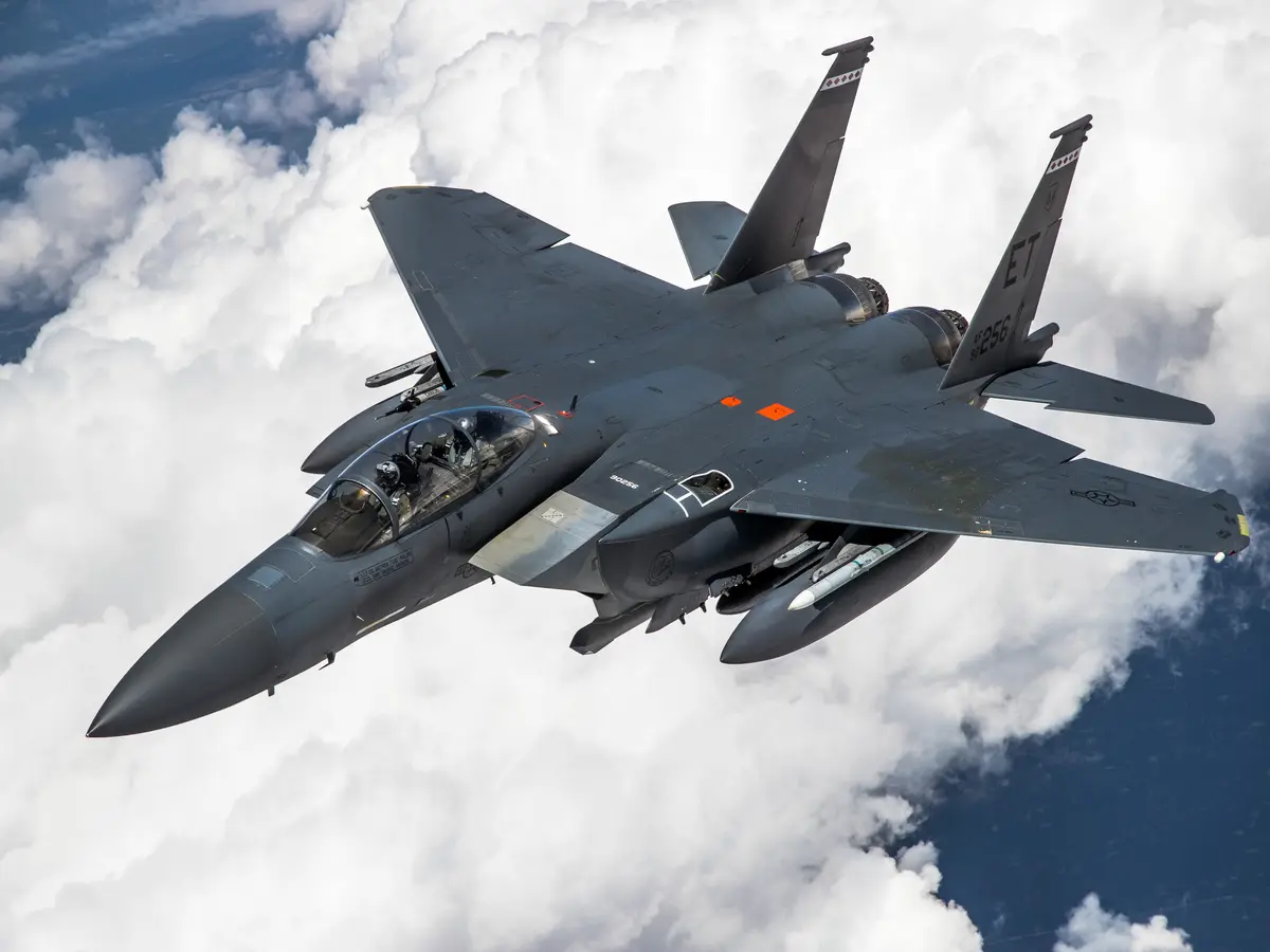 7 fighter jets with the longest operational life