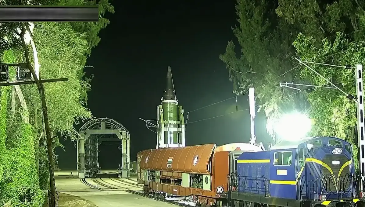 What is rail based mobile launcher system? India's 'Agni-Prime Missile ...