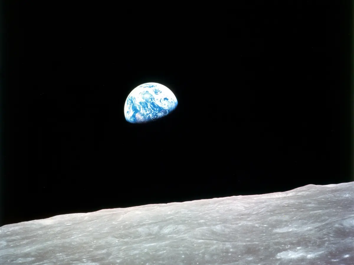 Moon drifting away from Earth? Scientists claim THIS is the reason ...