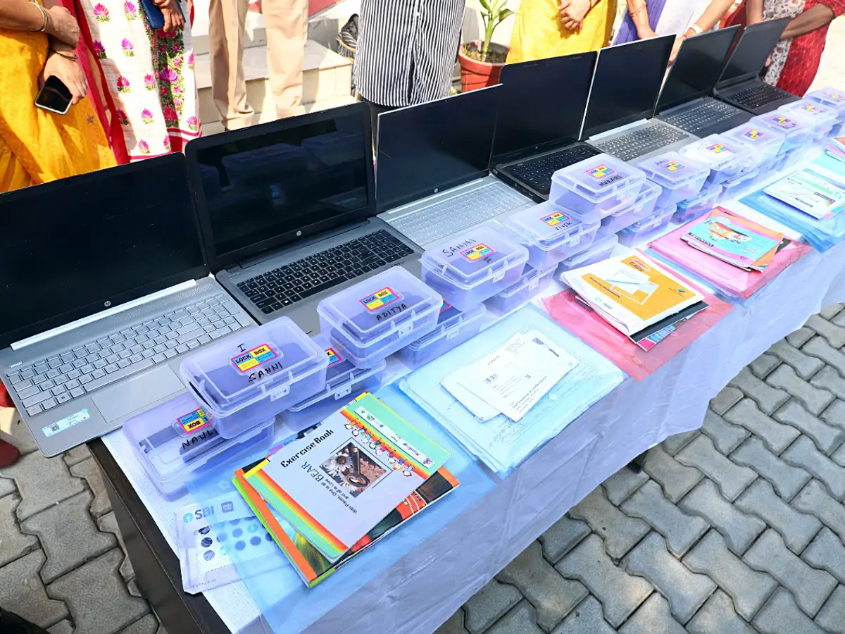 'Greeting cards, fake offers': This festive season, beware of AI-based ...