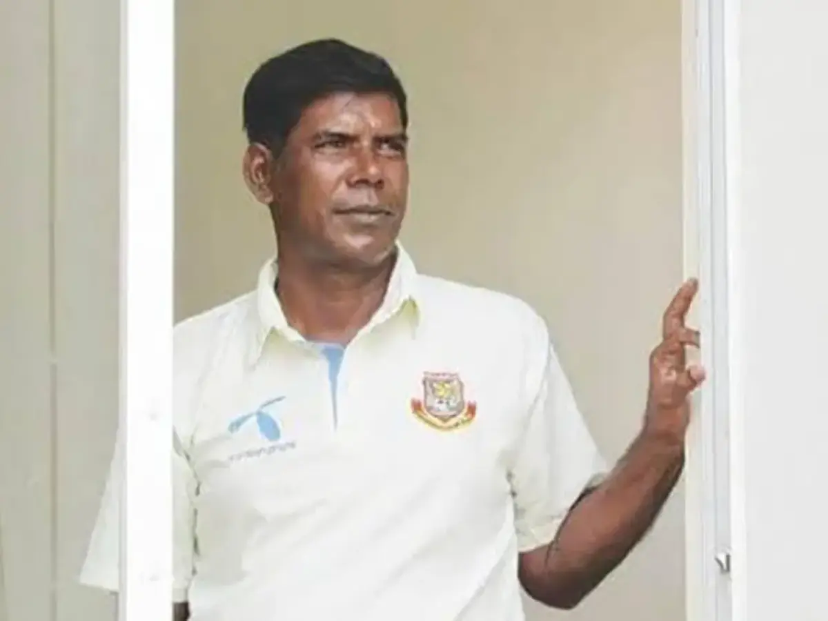 Women's World Cup 2025: Bangladesh coach Sarwar Imran suffers brain ...