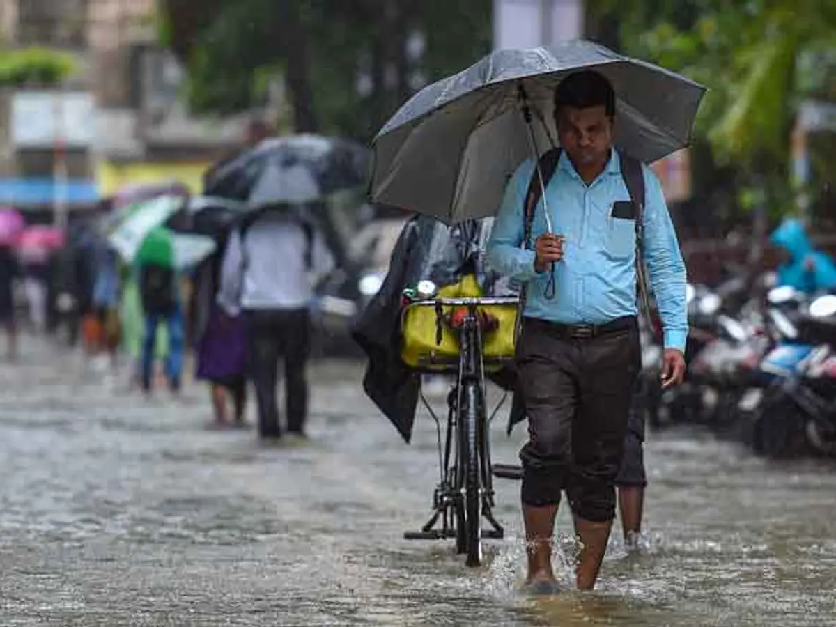 India: Southwest monsoon withdrawal, Northeast monsoon onset likely ...