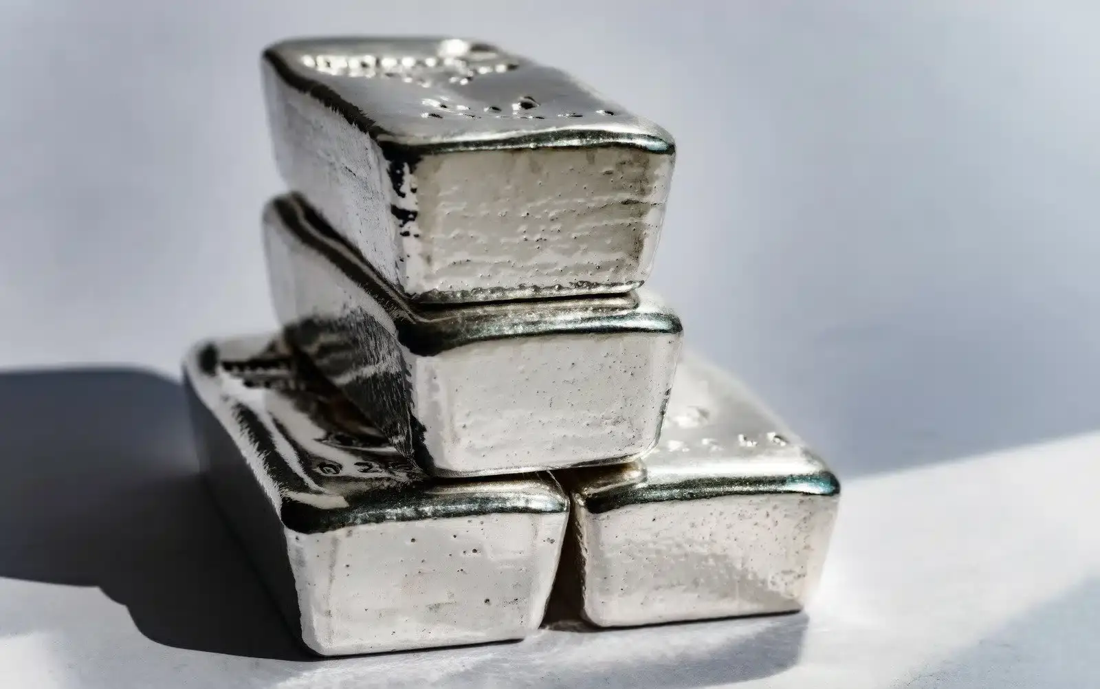 5 countries with the most silver reserves in the ground