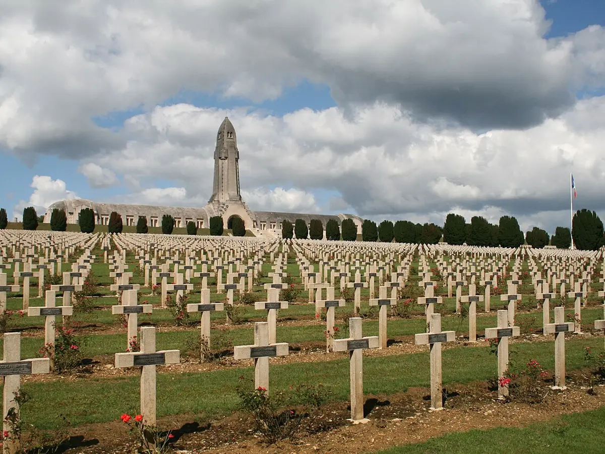 7 haunted battlefields where 'ghost' soldiers still march for their army