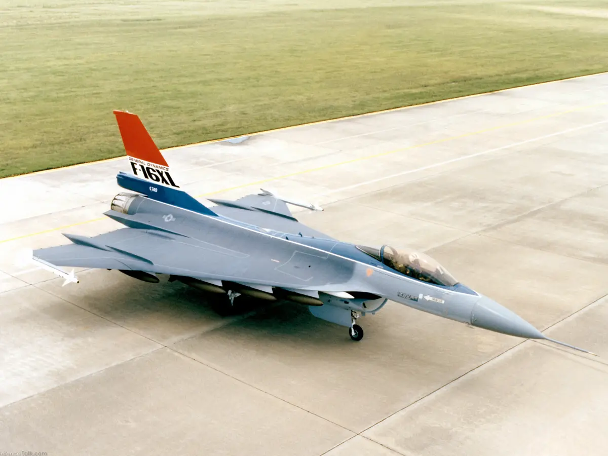 Delta wing vs swept wing: 7 key differences in fighter jet performance