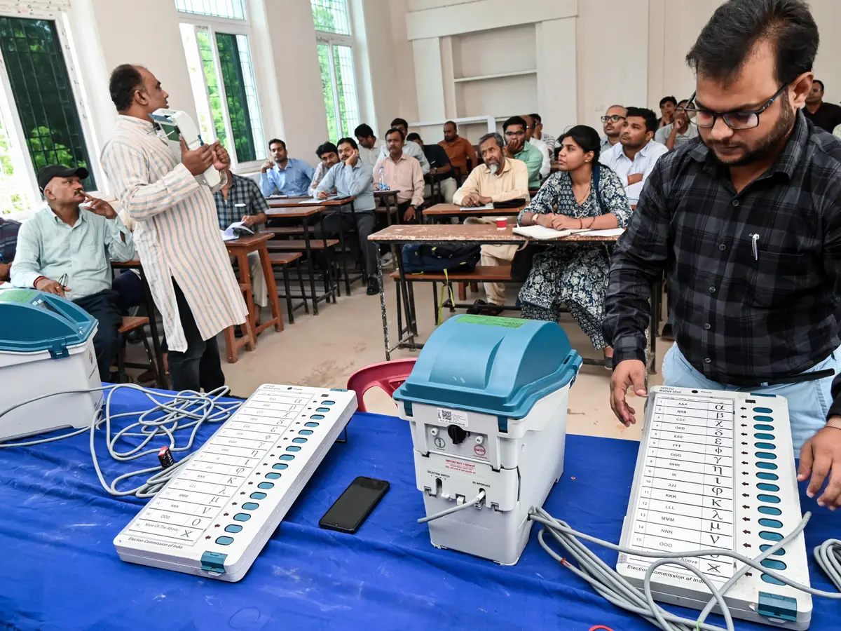 Bihar Election 2025: Who will win high-stakes battle for Parsa seat ...