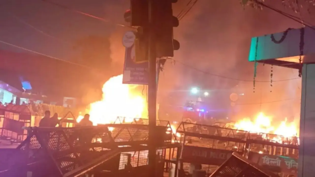 Delhi Red Fort explosion LIVE updates: One person detained in ...