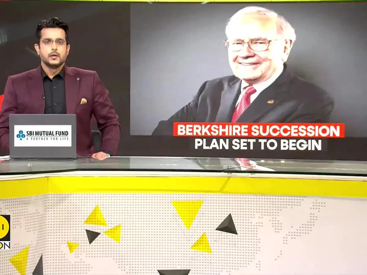 Warren Buffett Confirms CEO Transition Timeline