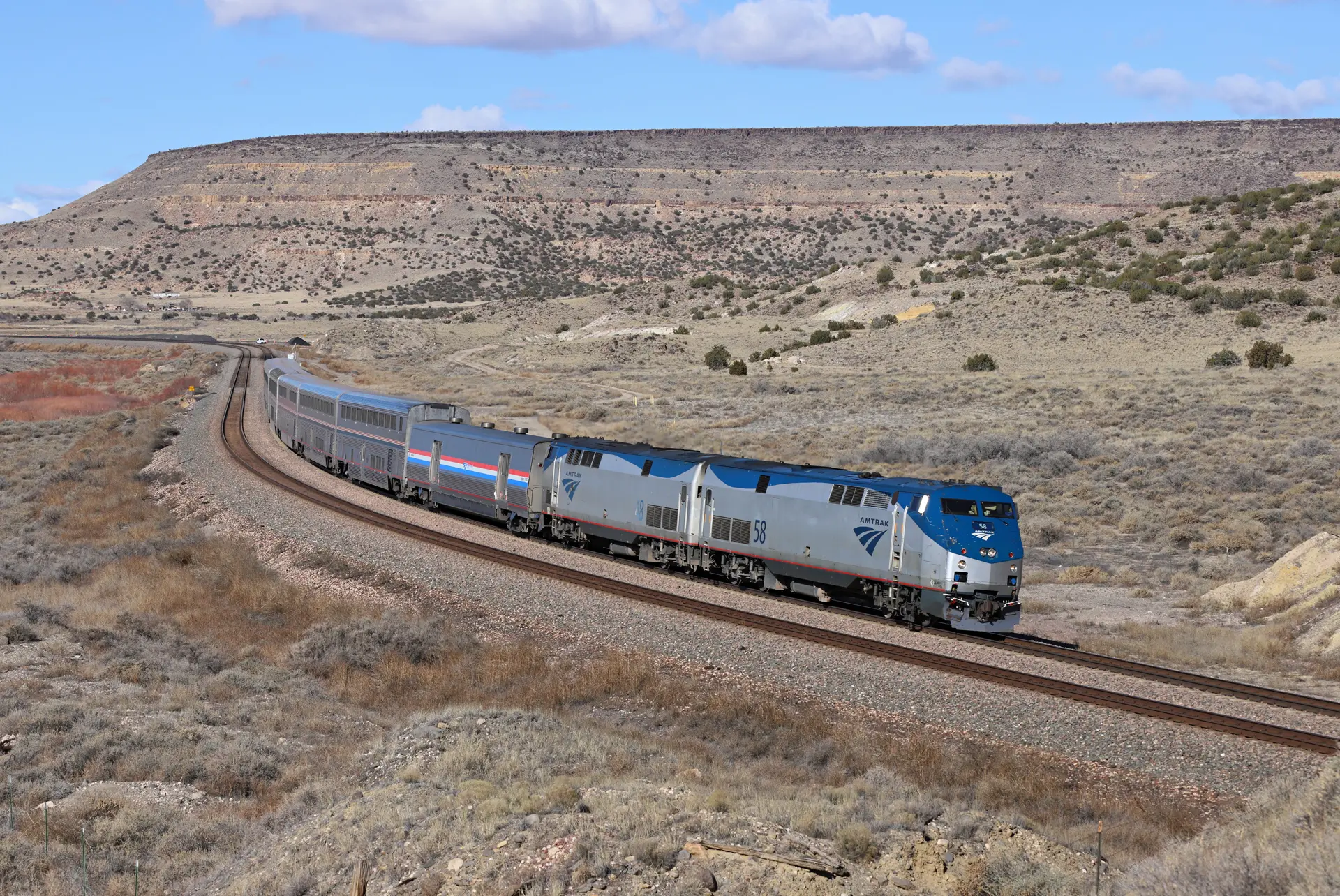 10 futuristic trains currently in development around the world