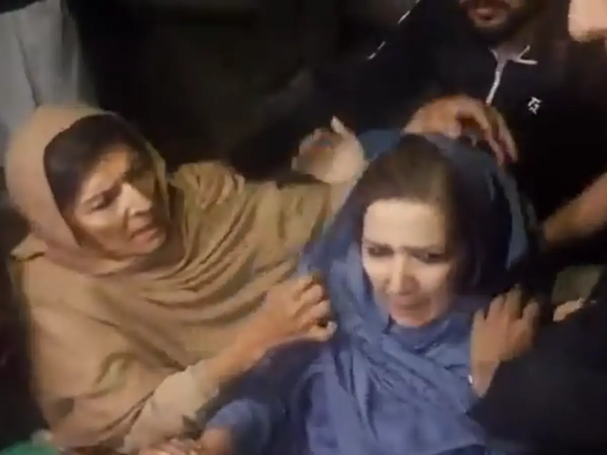 Imran Khan’s sisters ‘violently detained’ outside Adiala Jail, PTI ...