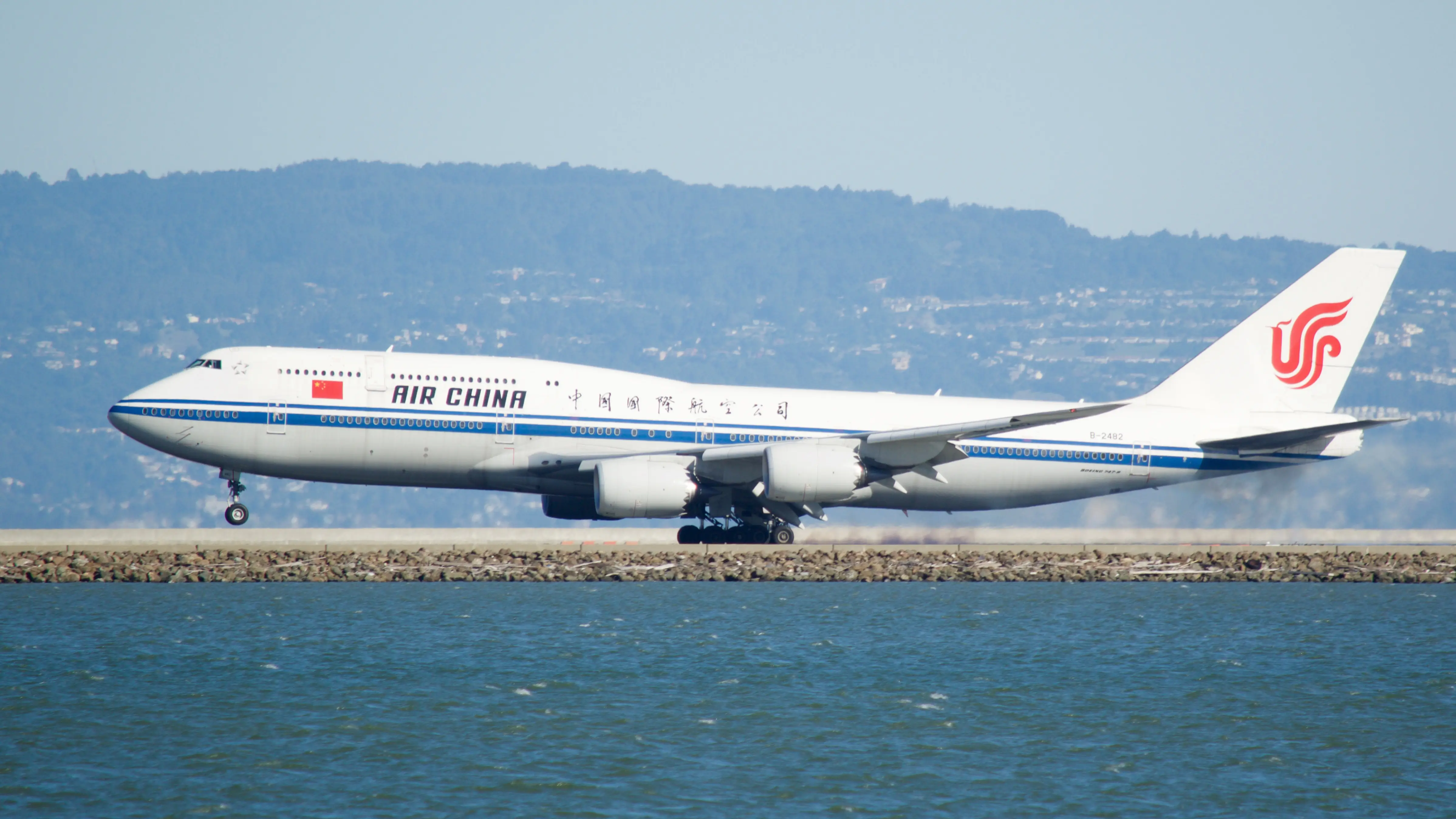 Air Force One to Russia’s Il-96 and Air India One: Top 6 presidential ...
