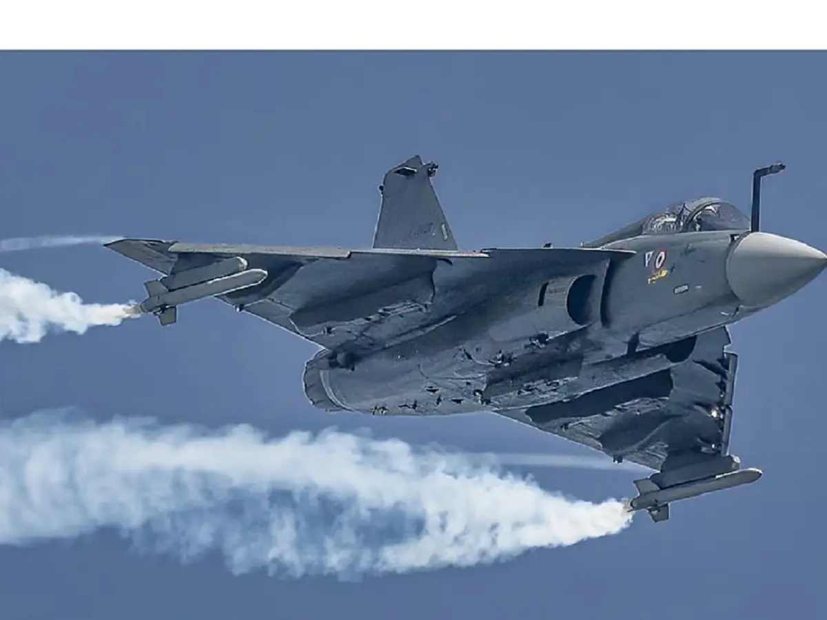 HAL Tejas Crash: What is G-Force and how a “Negative-G Roll” can crash ...