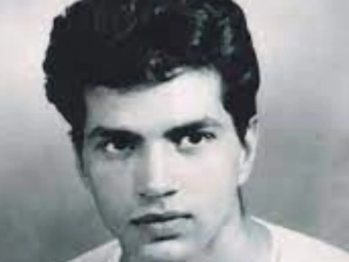 Dharmendra's early days: From being winner of talent show to Bollywood ...