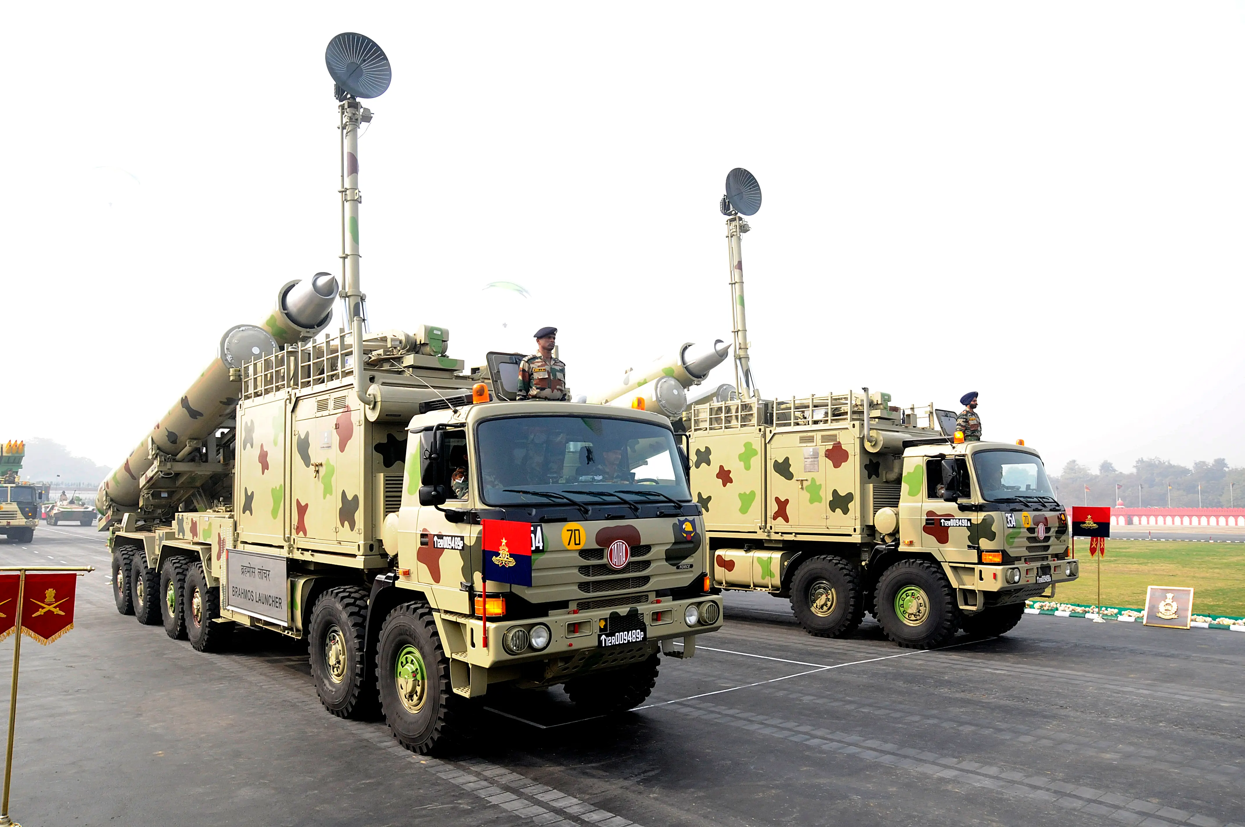 What makes BrahMos nearly Mach 3 fast? Understanding the ramjet system ...