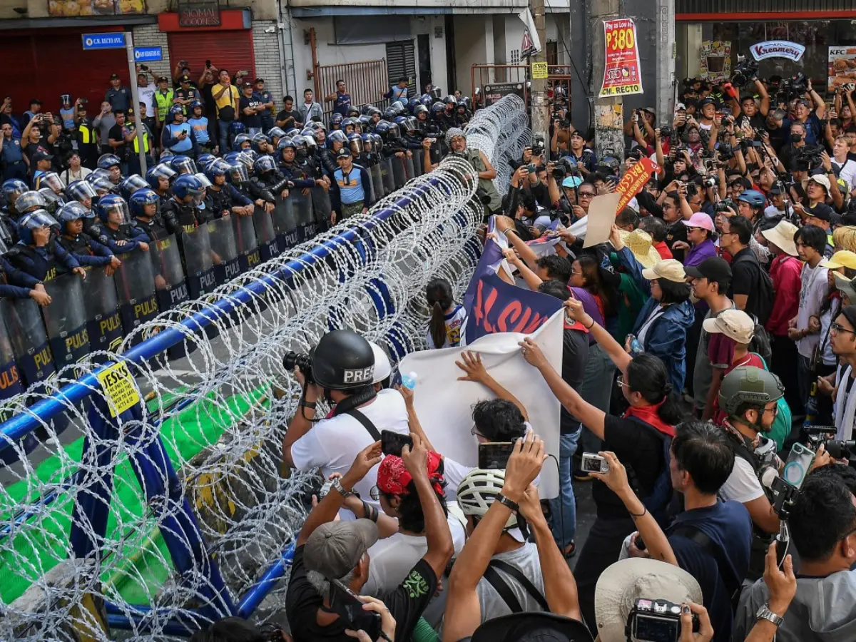 Massive protest in Philippines again; 17,000 police deployed ...