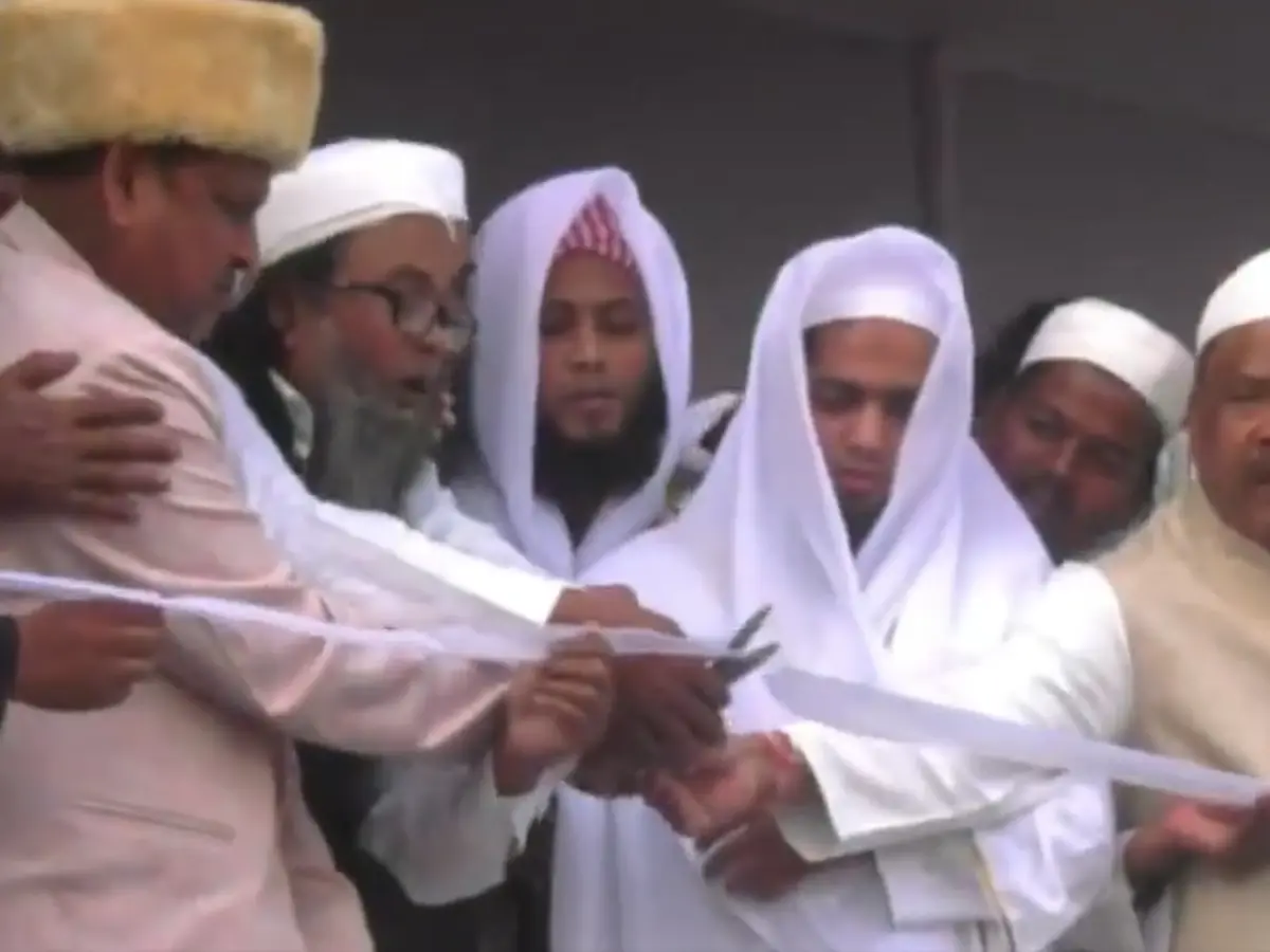 Suspended TMC MLA Humayun Kabir lays foundation stone for ‘Babri Masjid ...