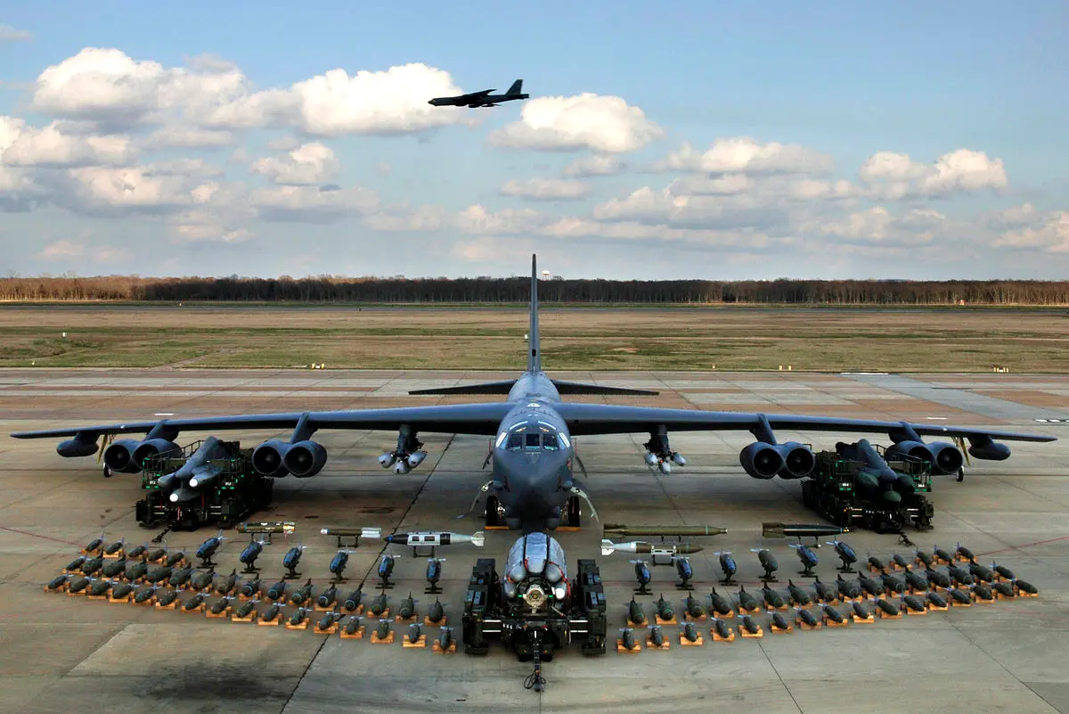 B-52 bomber: How a 1950s aircraft became one of the longest-serving ...