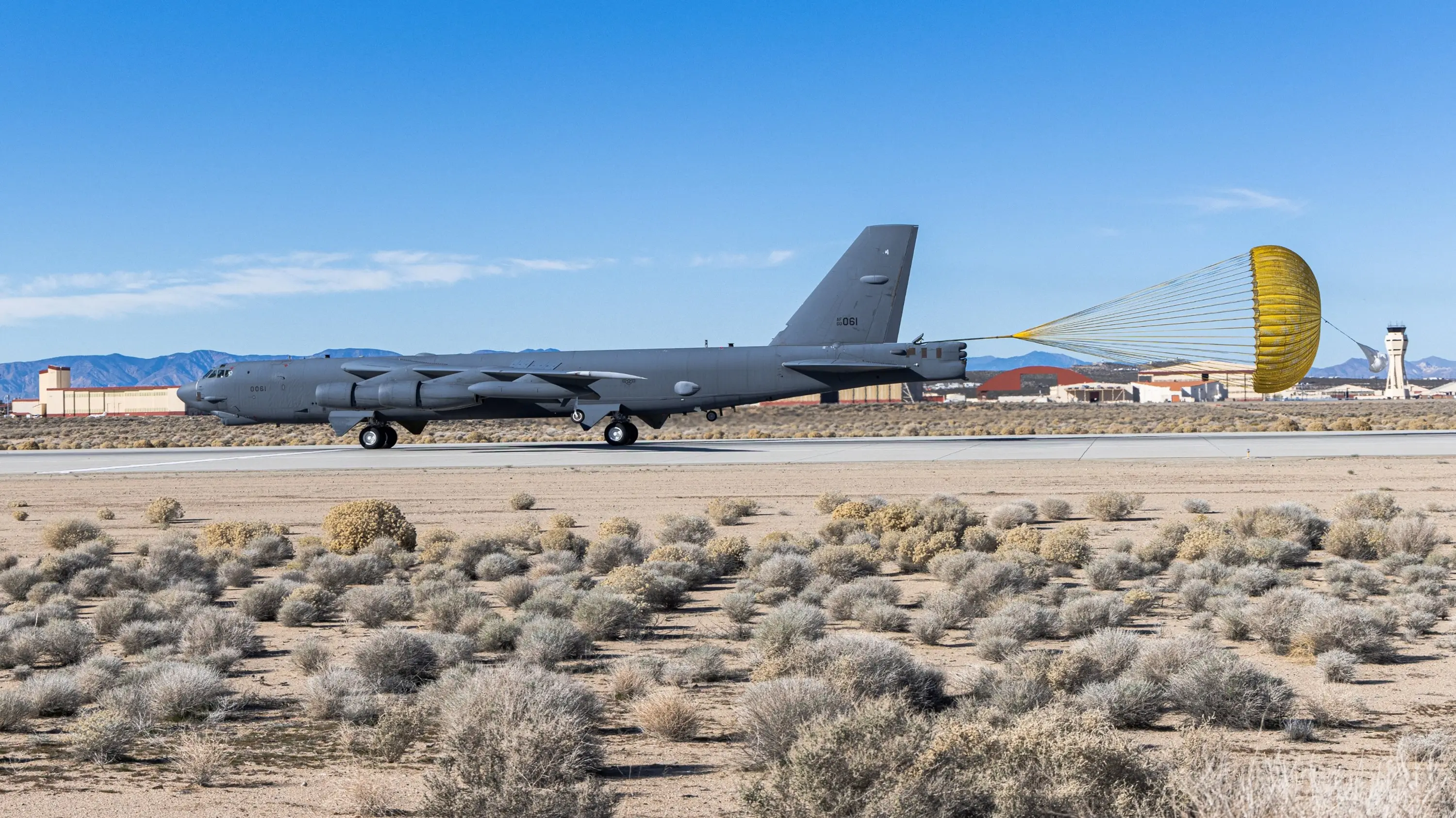 83,915 vs 86,183 kg: Why the B-52 and B-1B bombers remain vital to US and how they differ