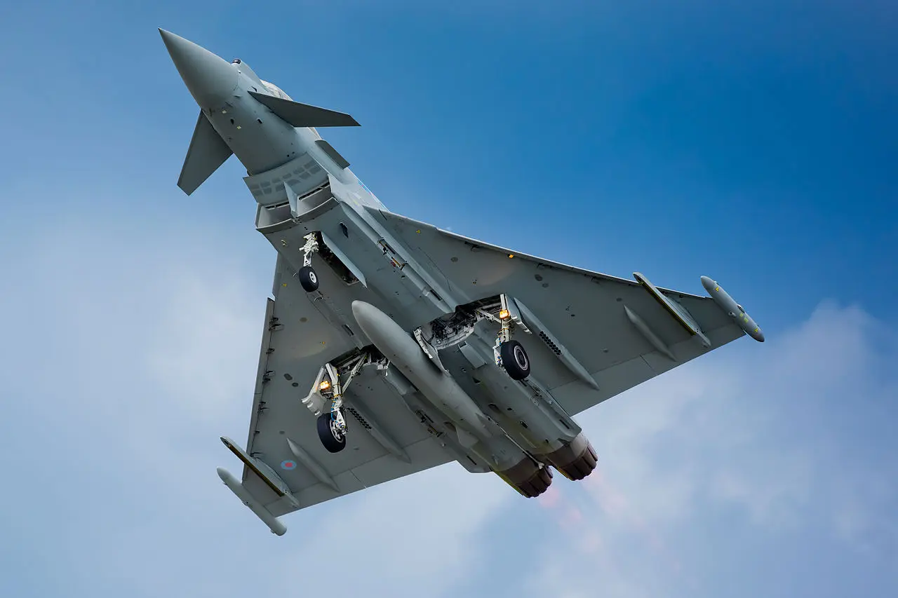 India's Rafale vs Bangladesh's Eurofighter Typhoon: Which fighter jet ...