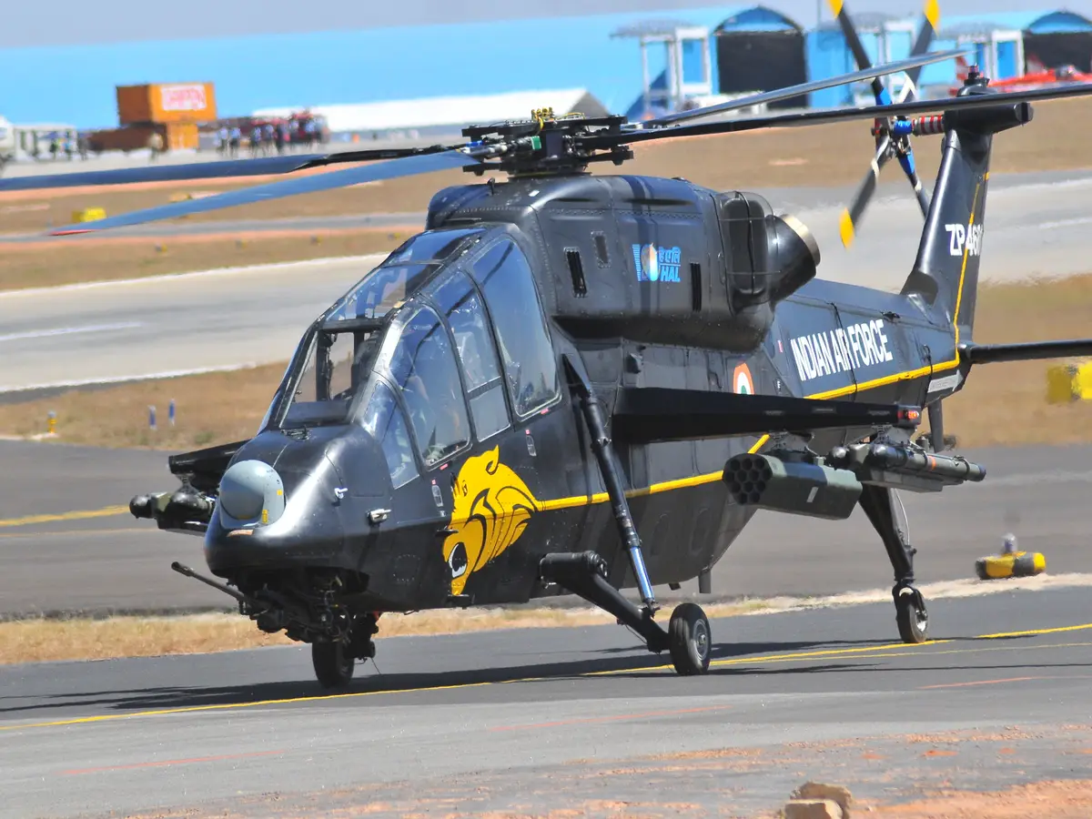 How HAL’s LCH Prachand glass cockpit works: Flight controls, targeting ...